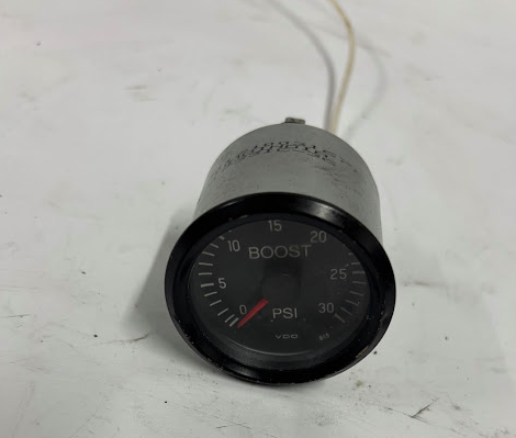 VDO Boost Gauge – 0–30 PSI – Watts Performance Solutions